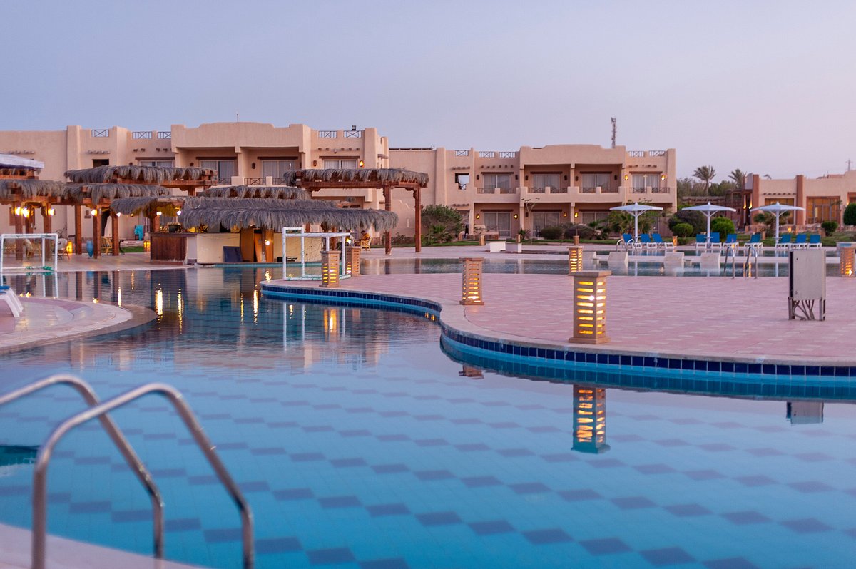 ديب بلو إن: وجهة مميزة للرفاهية والفخامة والاسترخاء - The Official ...